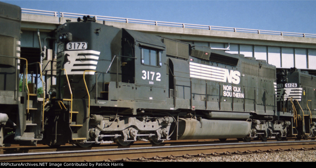 NS 3172 X-SOU 3172 SD40 with an auto rack train southbound through Oliver Junction in New ...